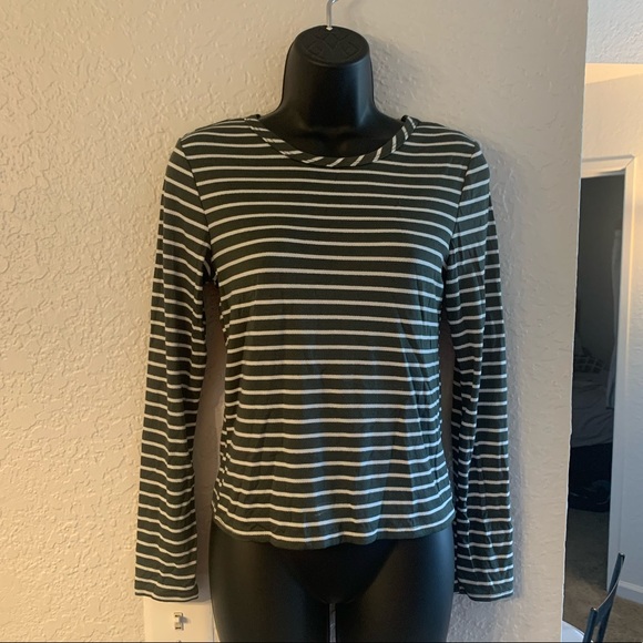 Olivia Rae | Sweaters | Olivia Rae Stripped Sweater | Poshmark